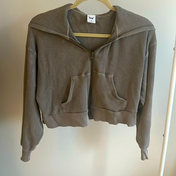 TNA | Sweaters | Tna Aritzia Cropped Ribbed Zip Up | Poshmark
